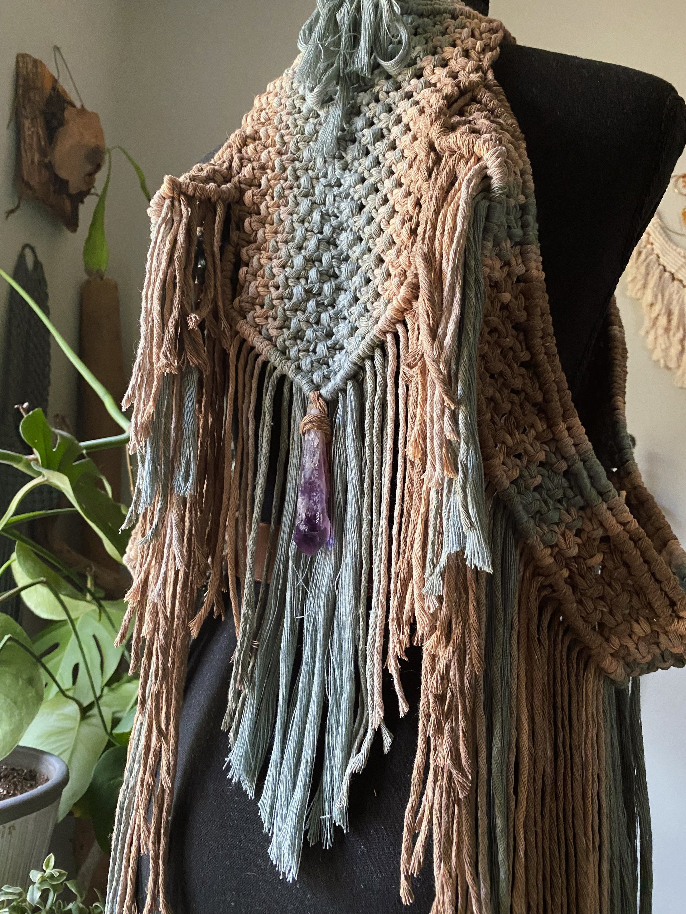 Crystal Guard Armor – One With Goddess